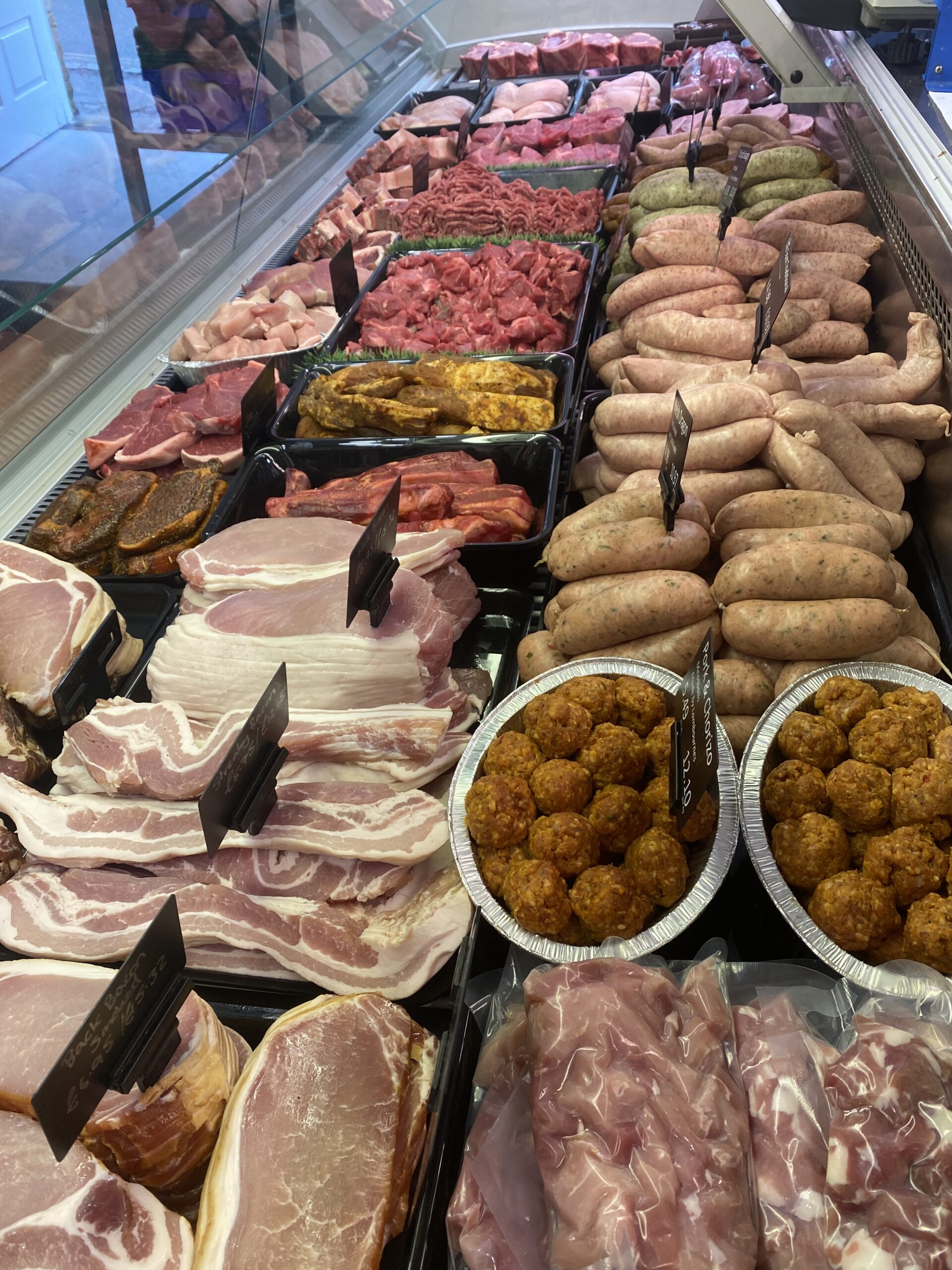 Gallery – Lambournes Butchers